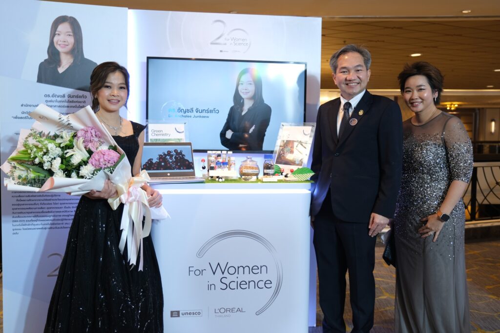 Congratulations to Anchalee for being awarded L’Oréal Thailand ‘For ...